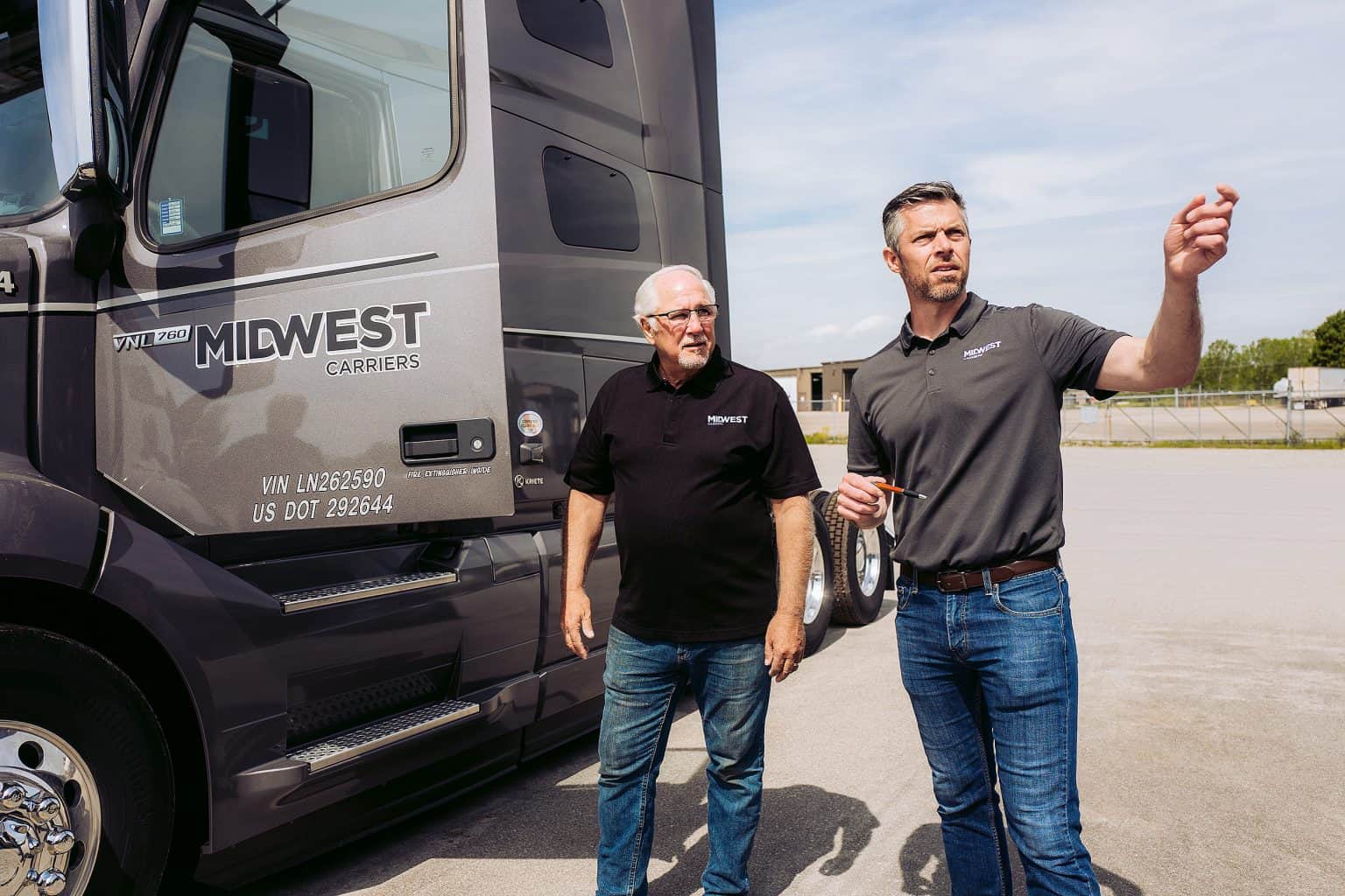 Local Shuttle Drivers Needed - Midwest Carriers