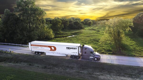 Leading the Way on Clean Freight | Midwest Carriers