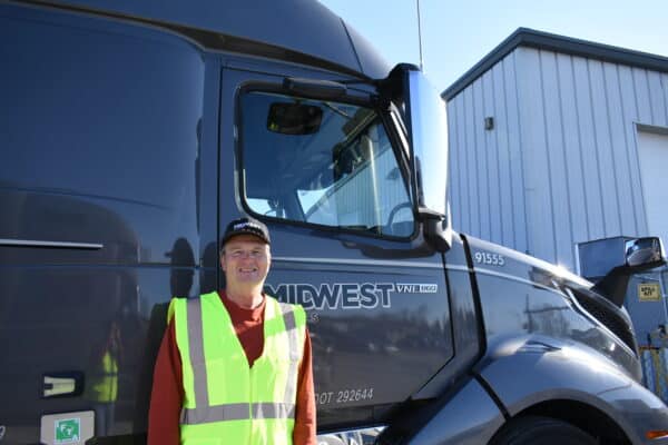 Leading With Freight and Refrigeration Services - Midwest Carriers