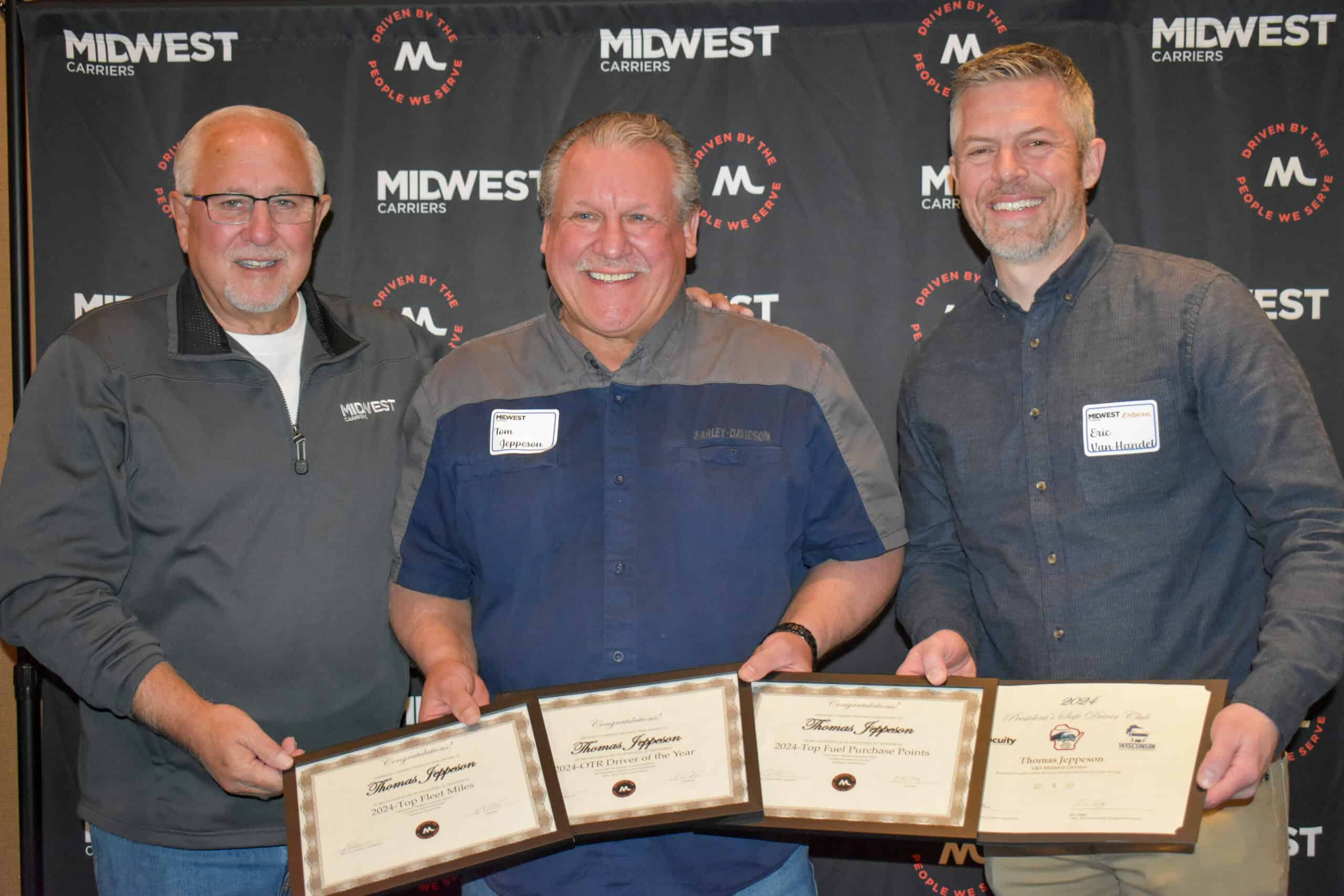Truck Driver Awards Honor the Best of Midwest Carriers